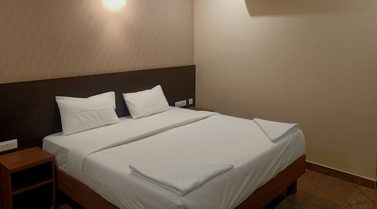 Hotel Peters Inn Velankanni - Luxury Hotel in Velankanni, Hotel in ...